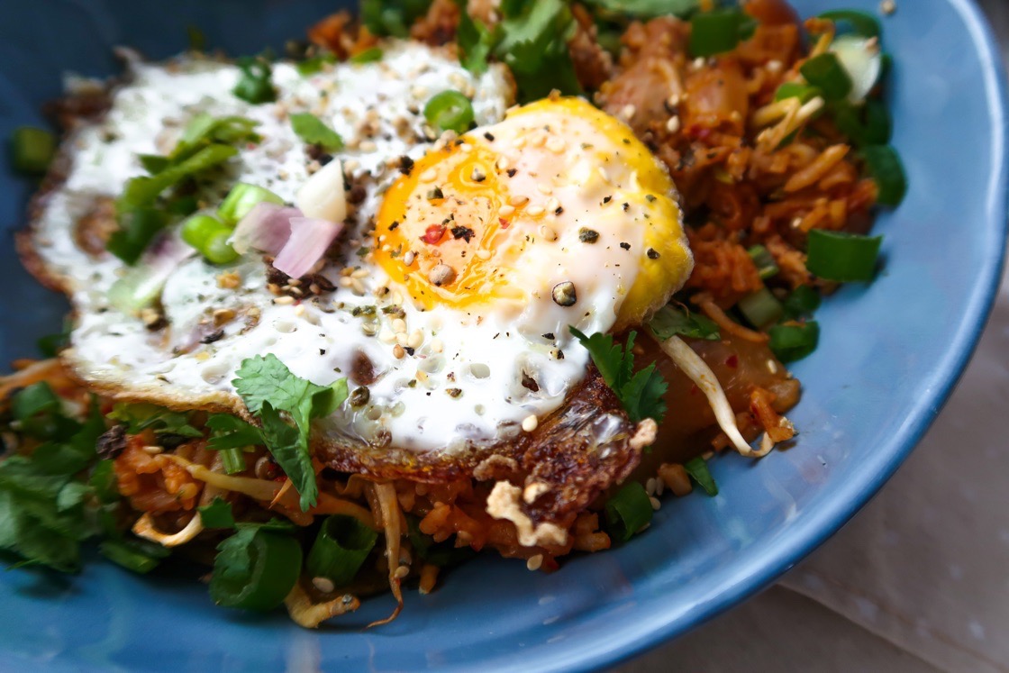 Easy One-Pot Kimchi Rice with Juicy Chicken Thighs » Cheryl Miles